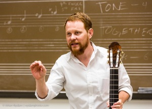 Travis Marcum – Austin Classical Guitar